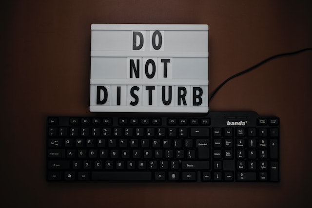 Whats the difference between do not disturb and sleep?
