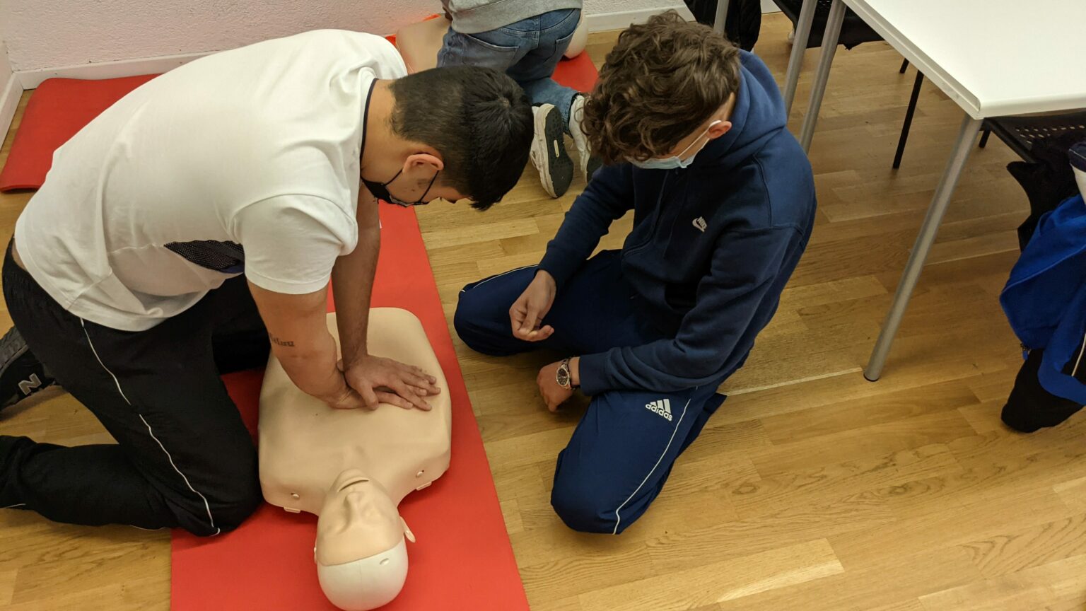 What is sam in cpr? - Gek Buzz